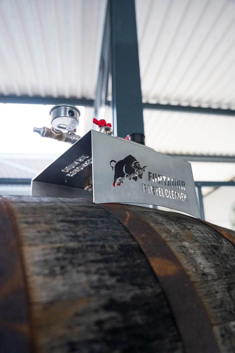 Wine Barrel Cleaner - FORTADOR STEAM LONDON
